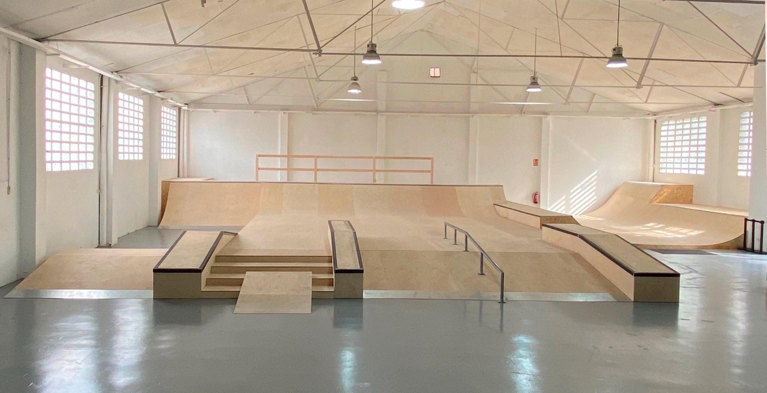 04.04 Clase de skate